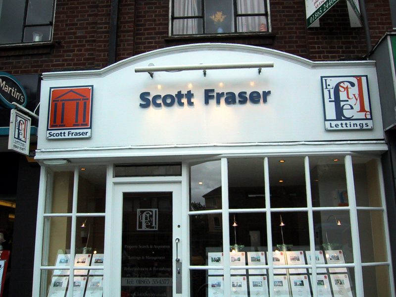 Shop fascia signs Oxford signmakers painted lettering