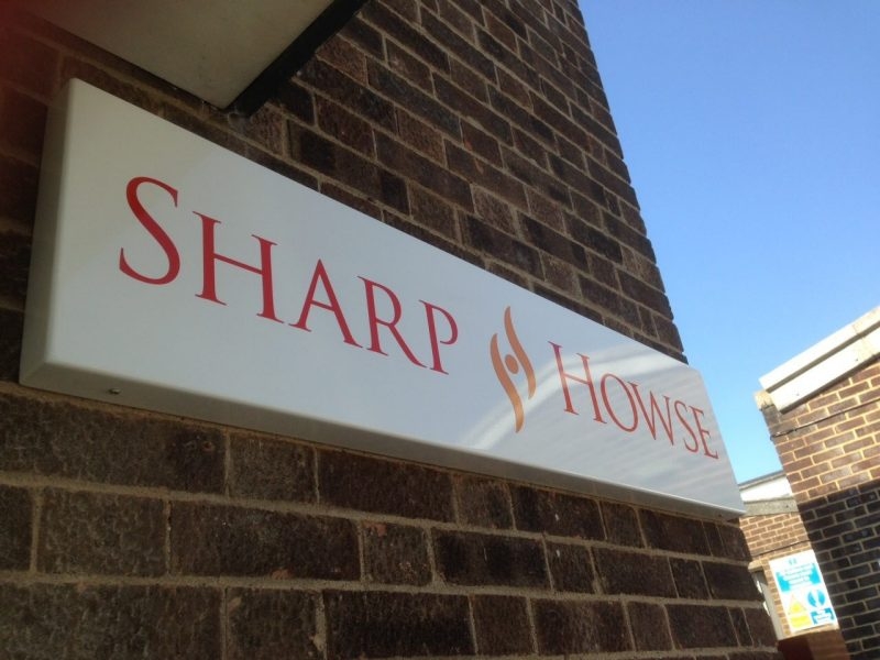 Metal signs & slats - Drewett Signs Oxford